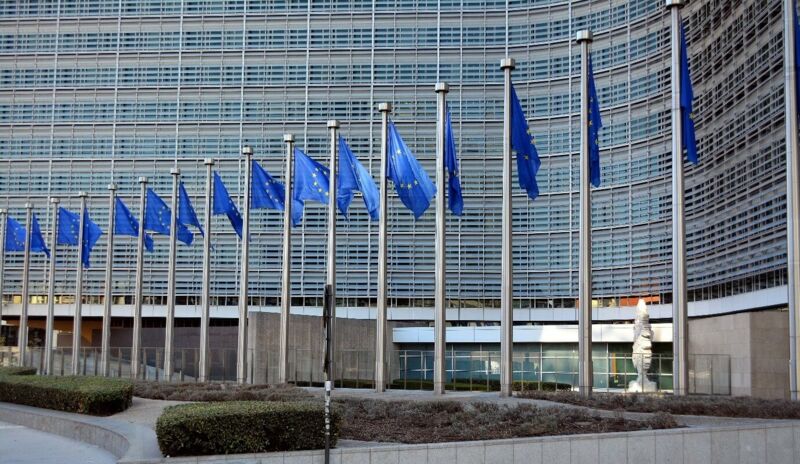 EU Commission publishes new EU Commission publishes new